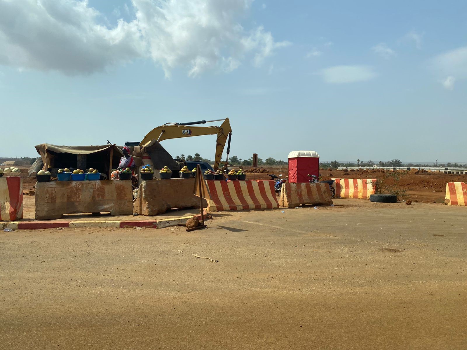 Viability Gap Funding Concept Note for the 100% electric Dakar BRT (PIDG, Emerging Africa ...